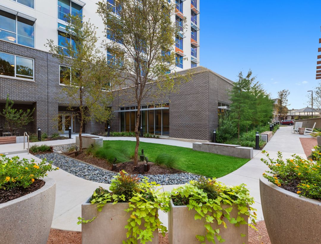 CC Young Senior Living (UPDATED) - Get Pricing & See 15 Photos in Dallas, TX